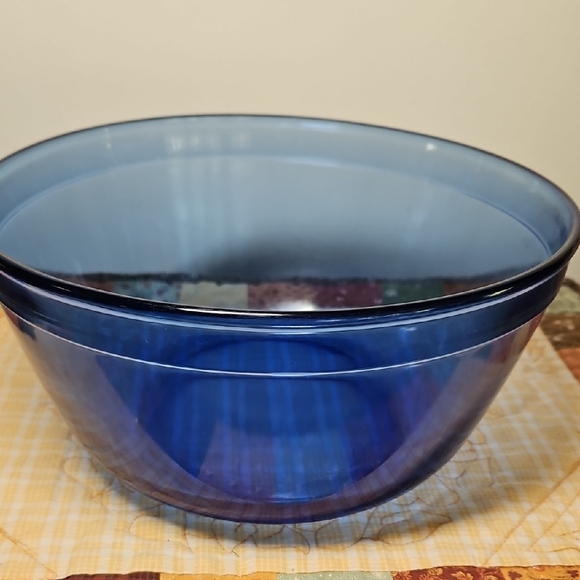 Anchor Hocking | Dining | Anchor Hocking Blue Serveware Bowl For Dining ...